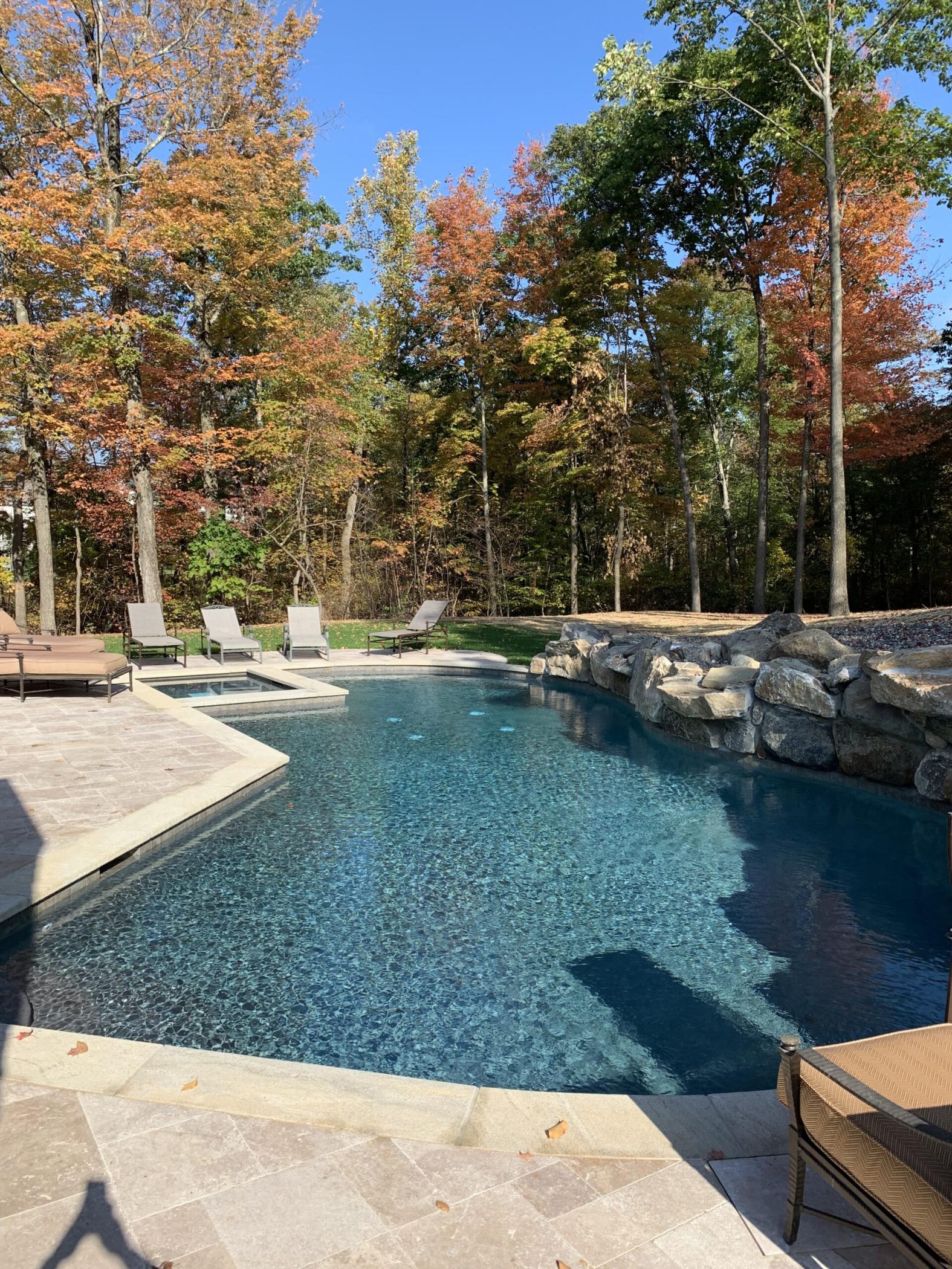 Outdoor Living New York - Roma Pools